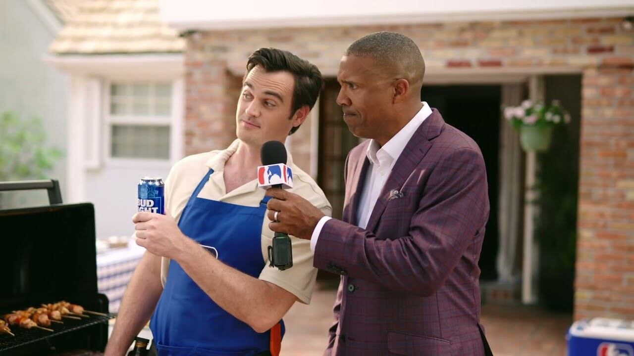 Budweiser x Bud Light - Grill Like a Pro - 30s - Ad Age