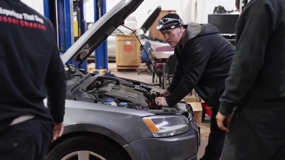 From incarceration to auto technician careers - Automotive News